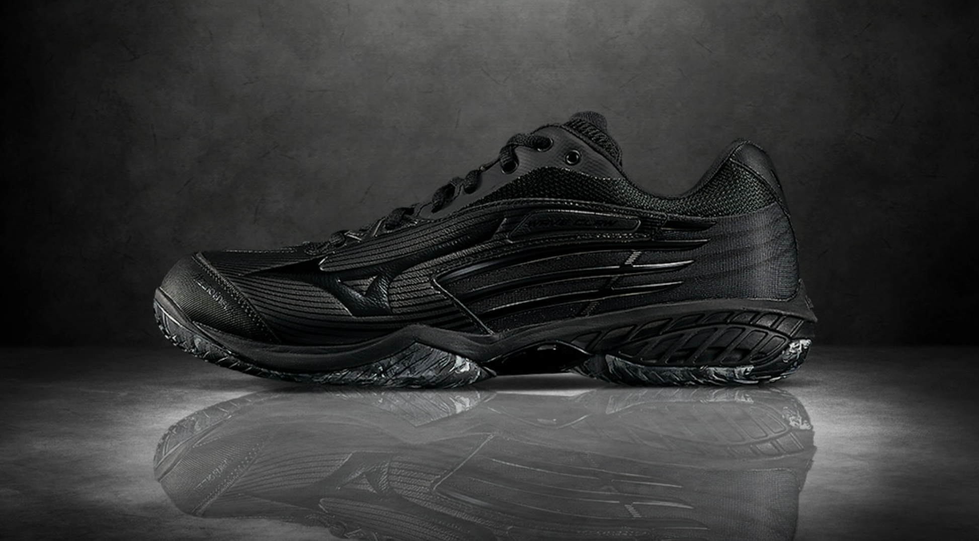 WAVE CLAW PRO紹介 | おすすめシューズ | バドミントンタイムズ